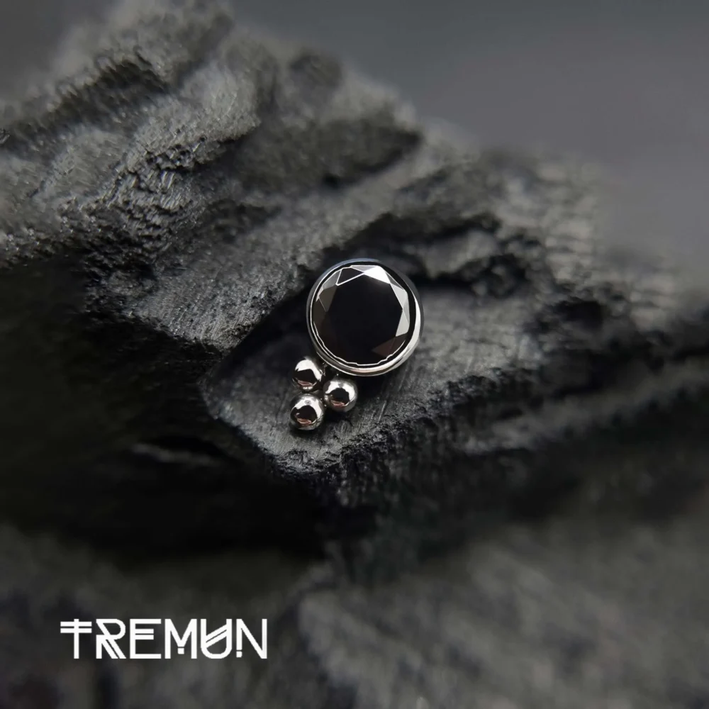 Venus Zwart Titanium Piercing Sieraden